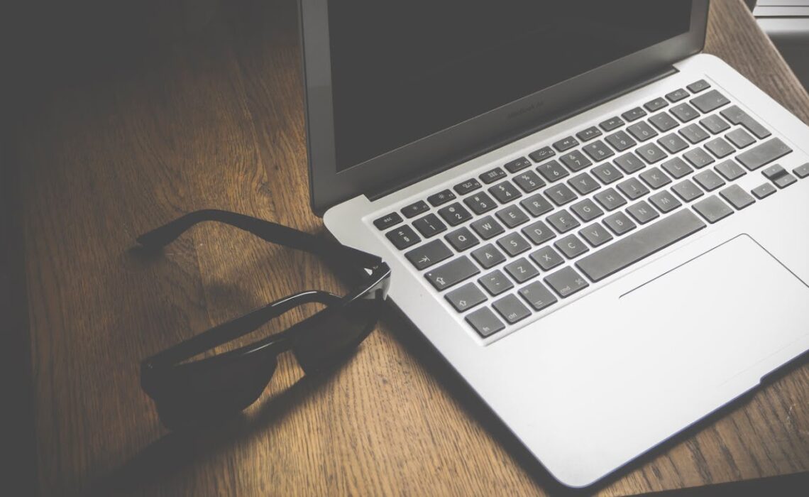 The Advantages of Computers for Deaf People in Remote Areas: How ...