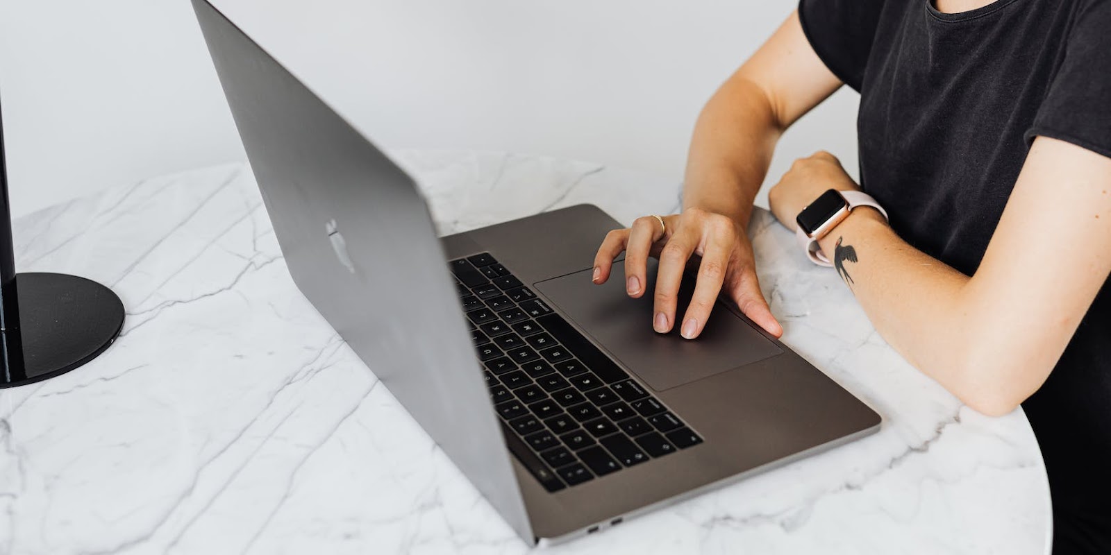 The Importance of Accessible Computers for Deaf People: How Technology ...